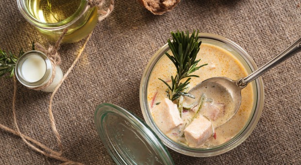 Survival Food: 5 Hearty Soups In A Jar Recipes | Survivopedia