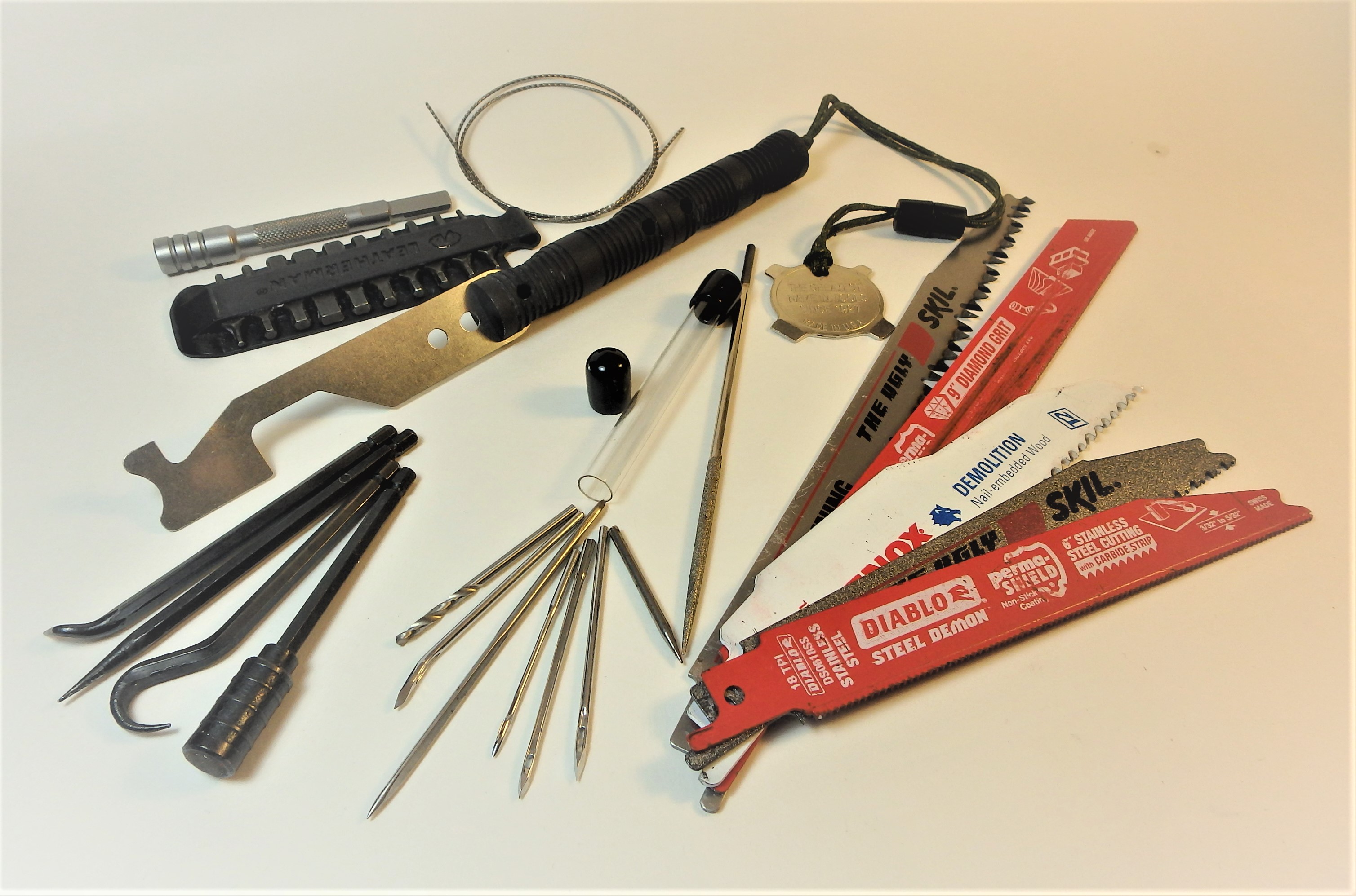 Best Multi-Tools For Outdoor Survival - Survivopedia